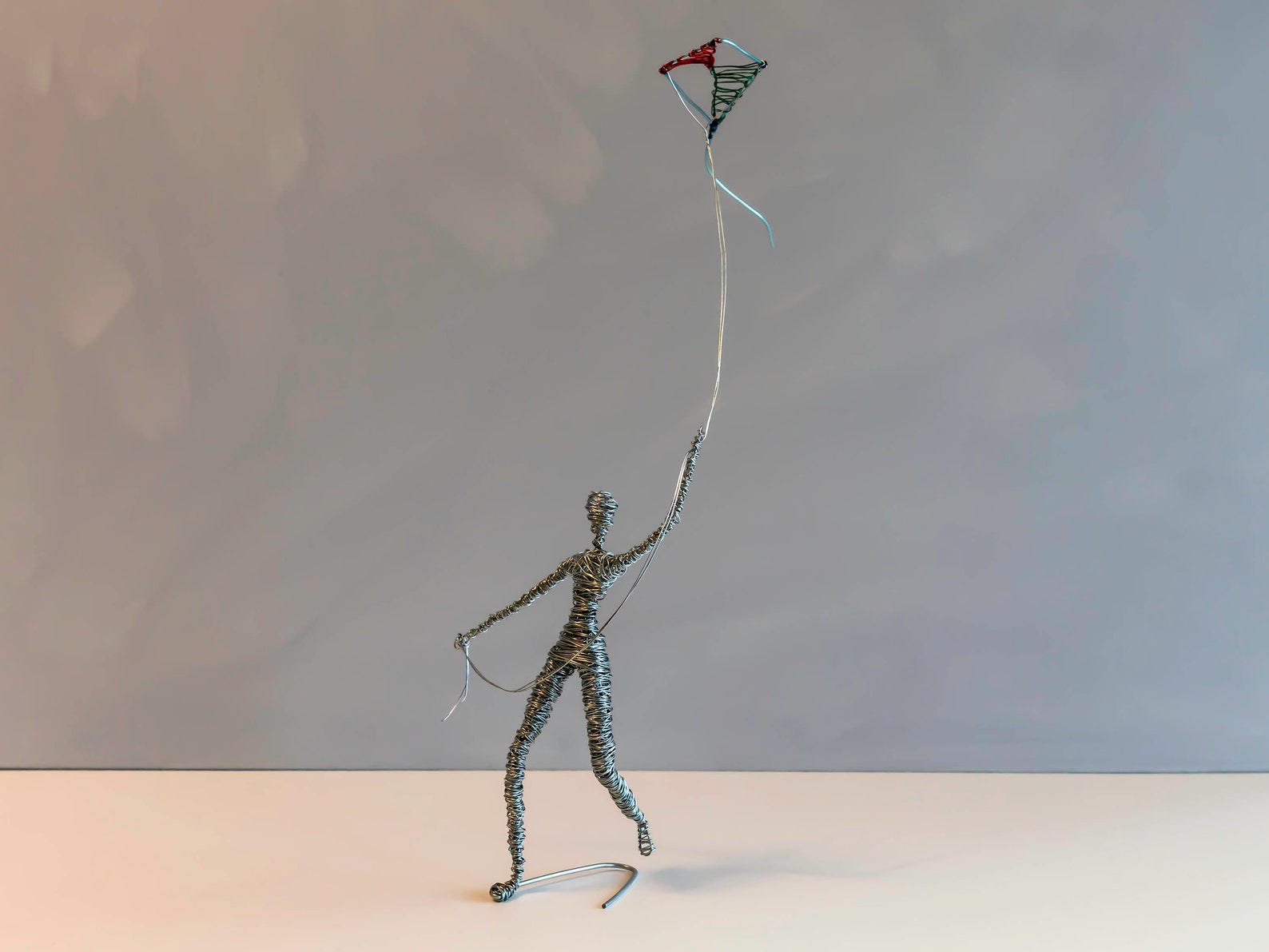 Set of Two Kite Flying Wire Sculptures Colorful Kite a Nice - Etsy