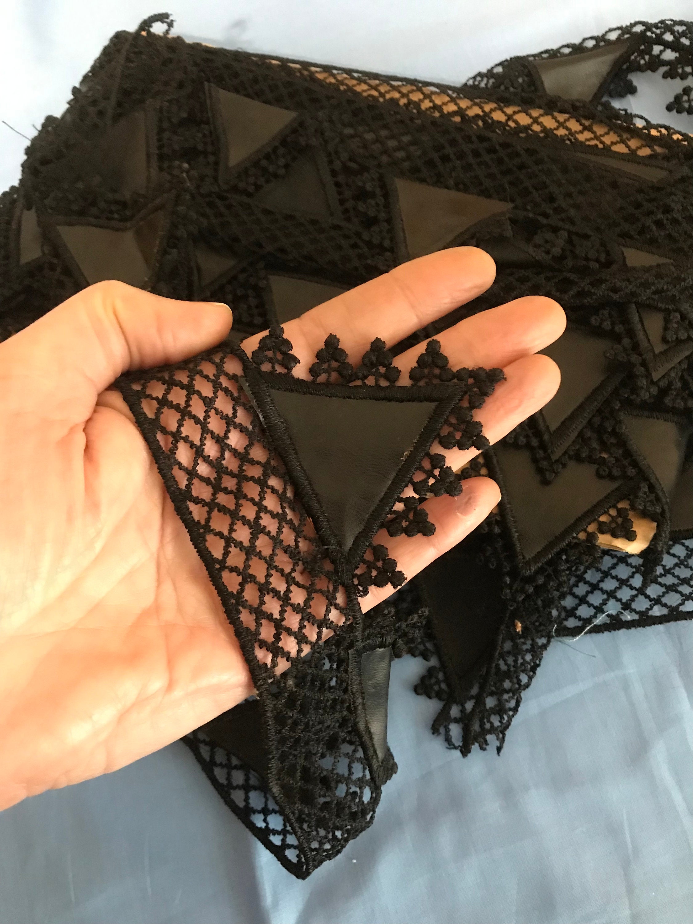 BLACK LACE Trim With PLEATHER Triangle Pattern per Metre Whimsigoth - Etsy