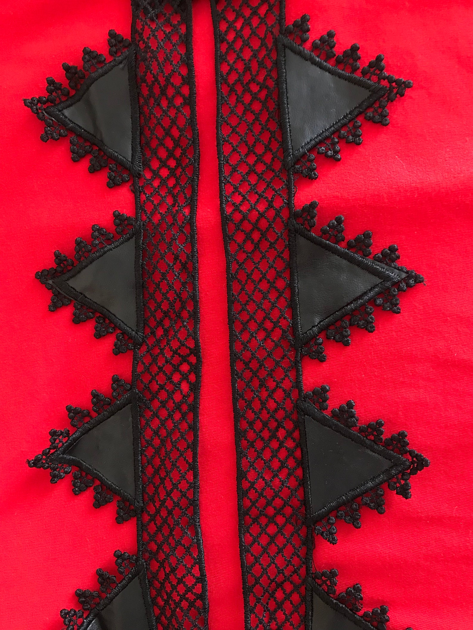 BLACK LACE Trim With PLEATHER Triangle Pattern per Metre Whimsigoth - Etsy