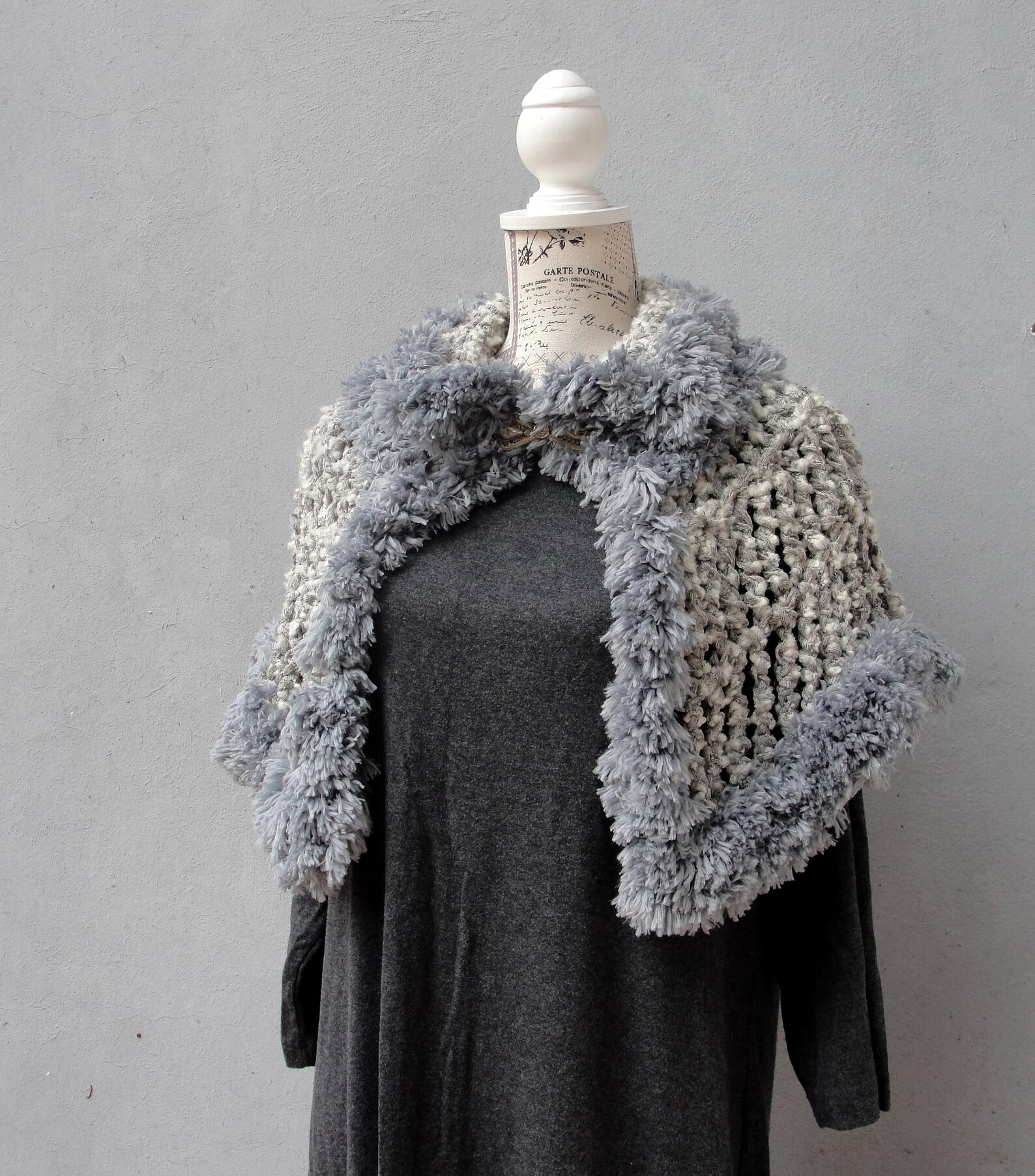 Outlander Capelet, Fluffy Cowl, Letitia Mackenzie, Outlander Scarf Warm ...