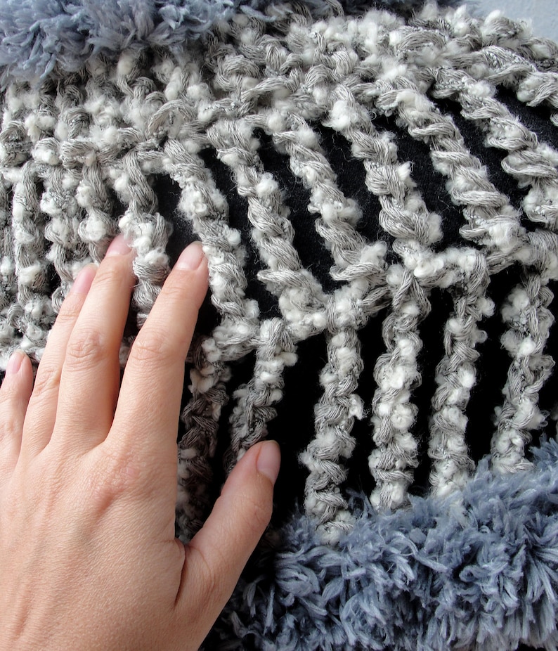 Outlander Capelet, Fluffy Cowl, Letitia Mackenzie, Outlander Scarf Warm ...