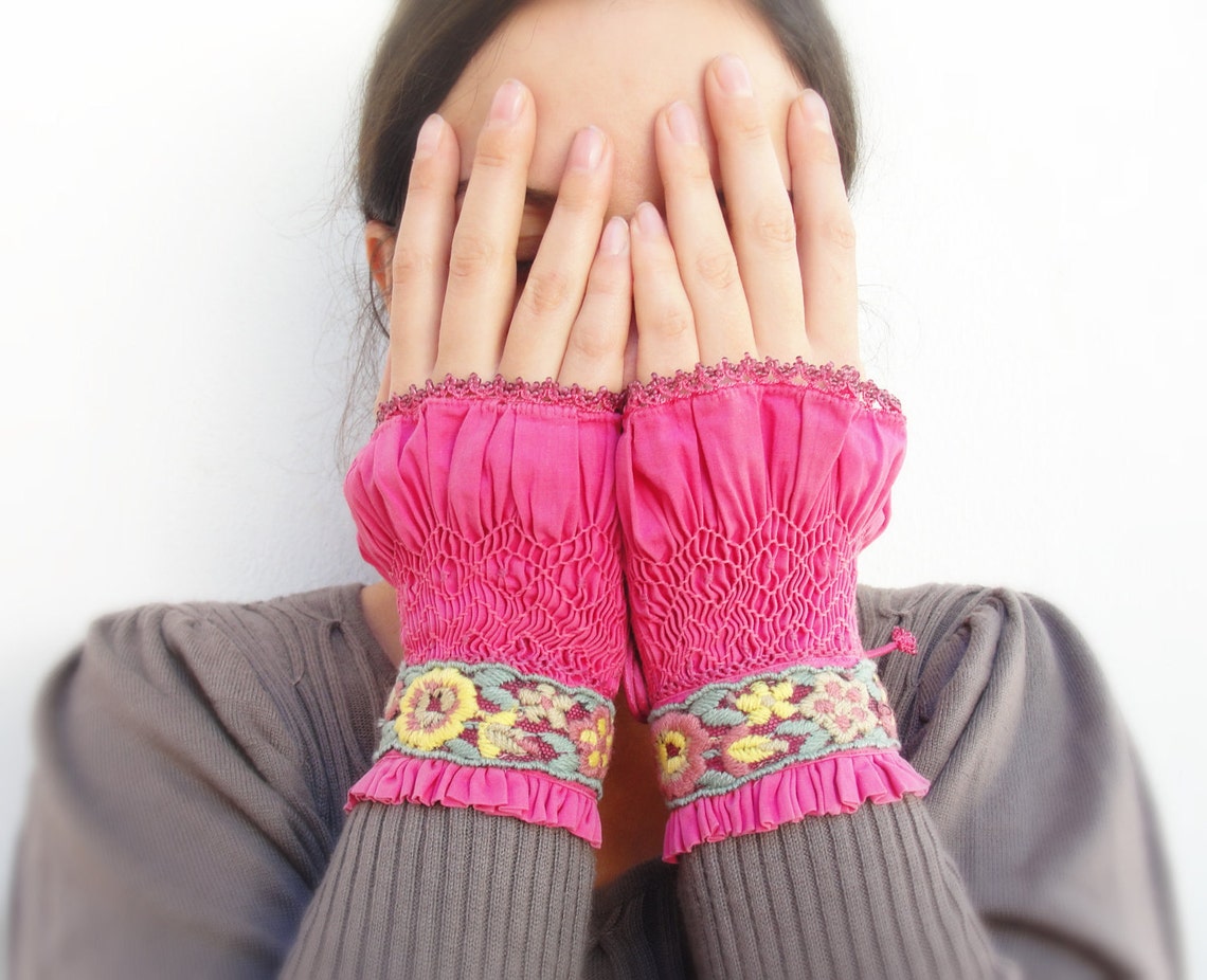 Smocked Wrist Cuffs, Textile Wrist Warmers, Vintage Lace Magenta Pink ...