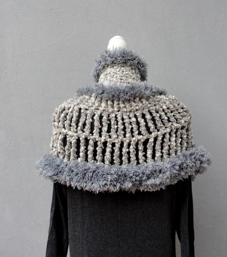 Outlander Capelet, Fluffy Cowl, Letitia Mackenzie, Outlander Scarf Warm ...