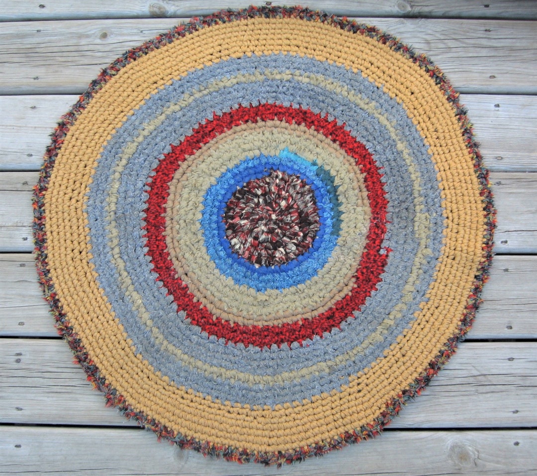 Vintage Crochet Round Rag Rug 32 Dia Fringed Edge - Etsy