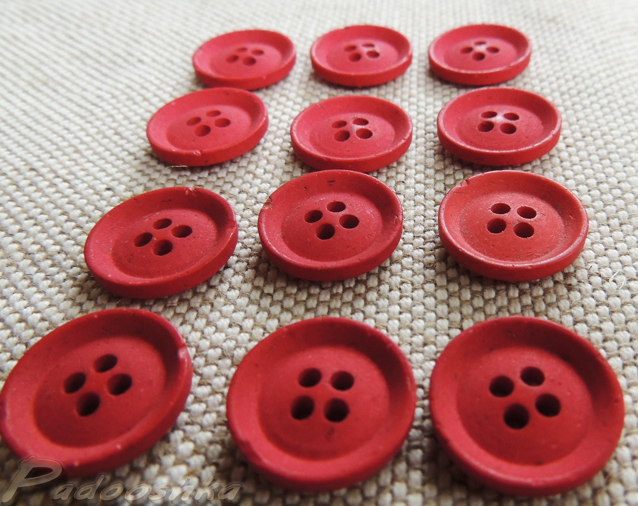 Red small buttons. Plastic 4 hole matt red buttons. Set of 12 | Etsy