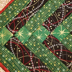 Quilted French Braid Table Runner with Christmas Cactus Print | Etsy