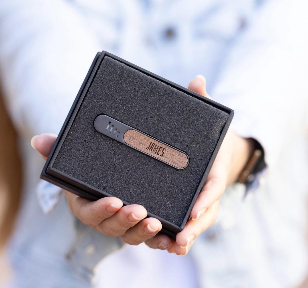 Personalized Car Diffuser Set With Sandalwood Scent | Custom Name Air ...