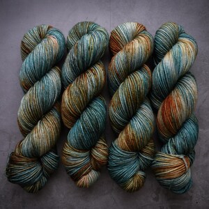 Hand Dyed Dk Yarn - Etsy