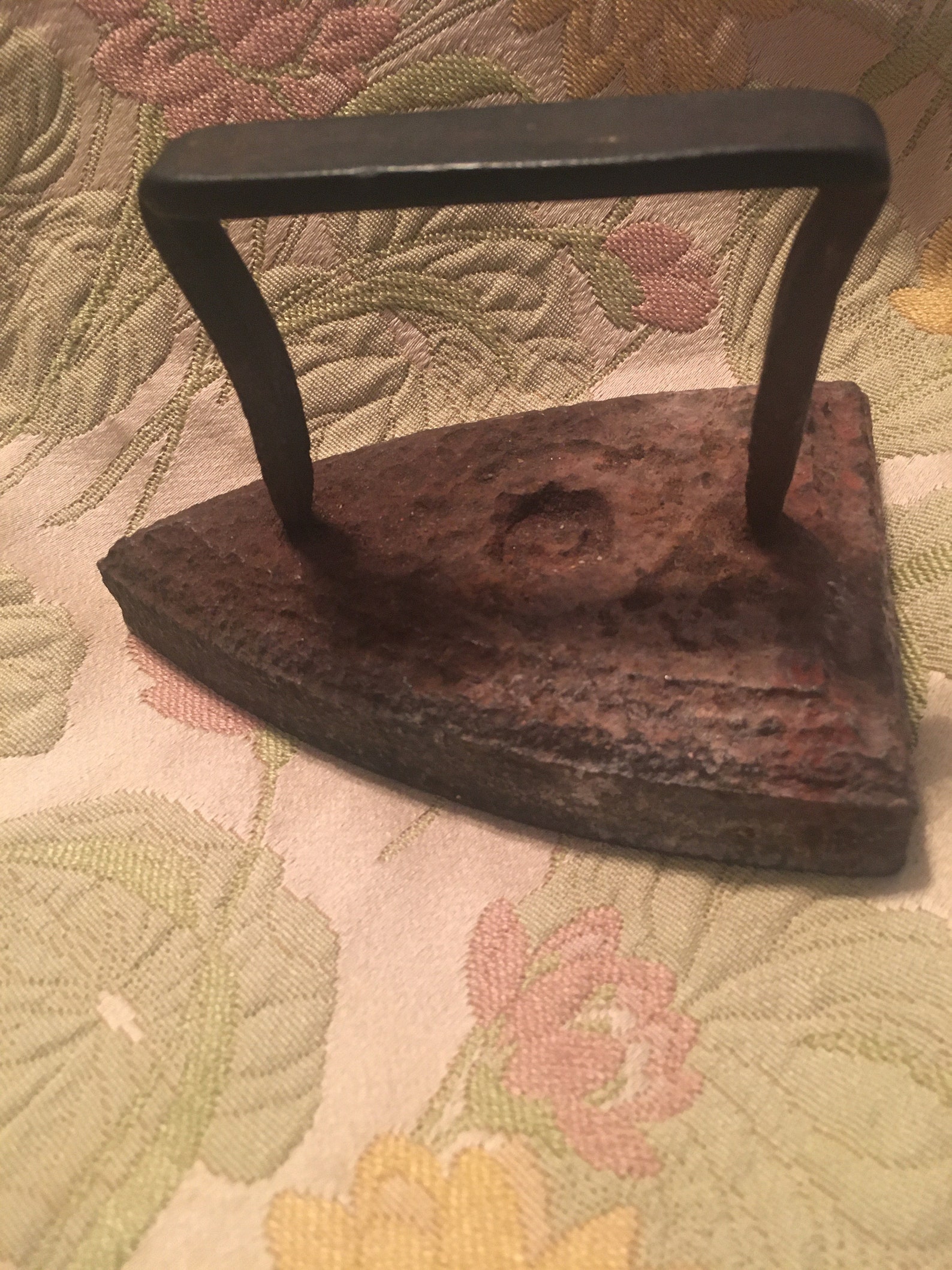 Antique Cast Iron Clothing Iron, 1800’s Sad Iron, Wrinkle Remover, Old ...