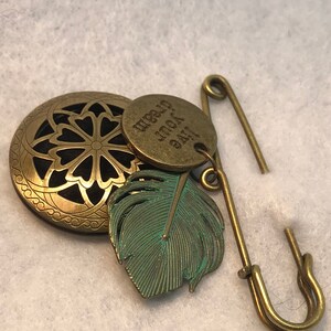 Essential Oil Brooch Pin Diffuser Live Your Dream Perfume Jewelry ...
