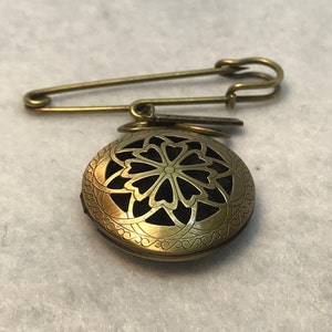 Essential Oil Brooch Pin Diffuser Live Your Dream Perfume Jewelry ...