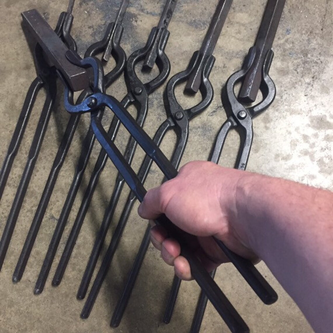Blacksmith v bolt tongs 6 piece set | Etsy