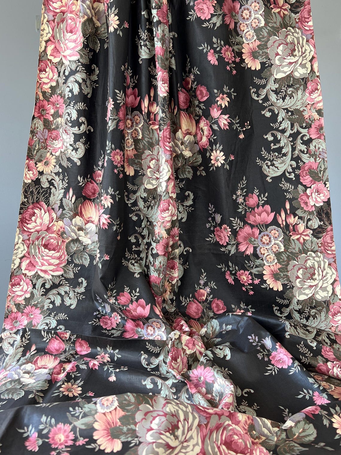 Vintage 1920s English Chintz: Yardage of Botanical Floral Rose Print ...