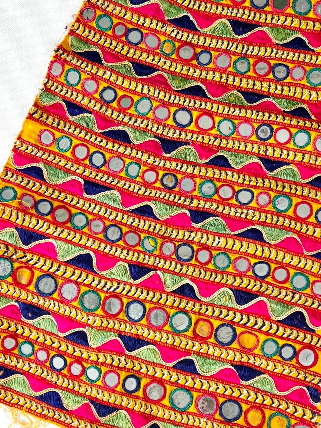 1920s Hand Embroidered Indian Textile, Glass Mirror Shisha Embroidery ...