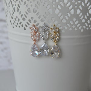 VICKY Crystal Bridal Earrings Wedding Earrings Wedding - Etsy