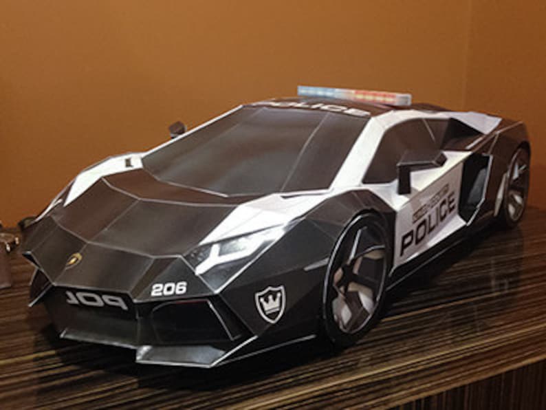 Lamborghini Aventador Interceptor DIY 3D Papercraft Police Car Template ...