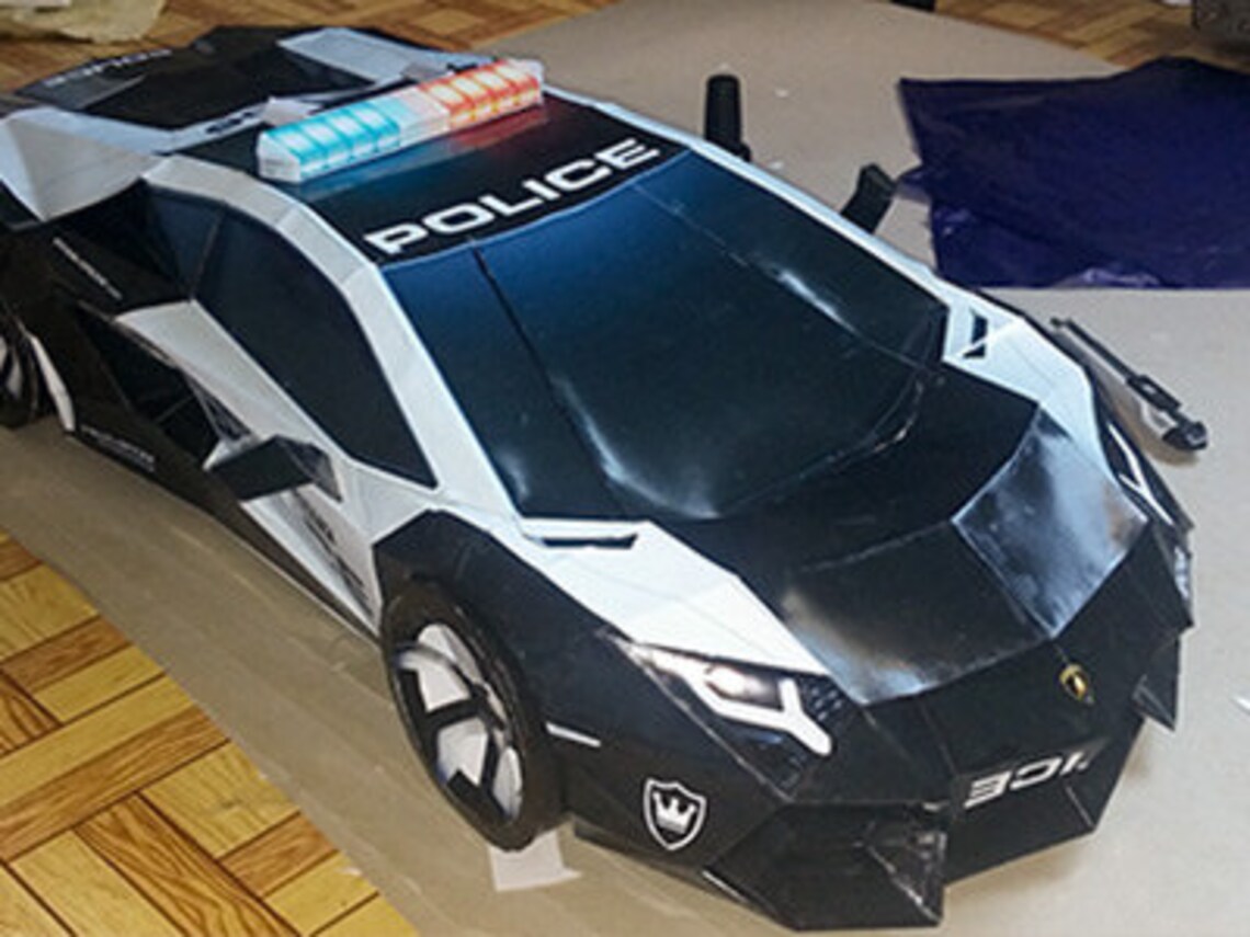 Lamborghini Aventador Interceptor DIY 3D Papercraft Police Car Template ...