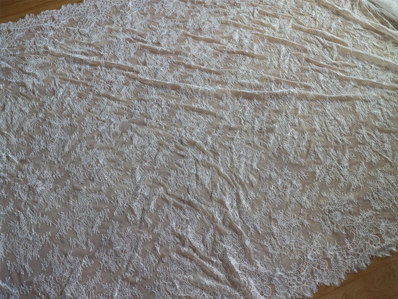 Hight quality ivory lace Fabric off White Chantilly Lace | Etsy