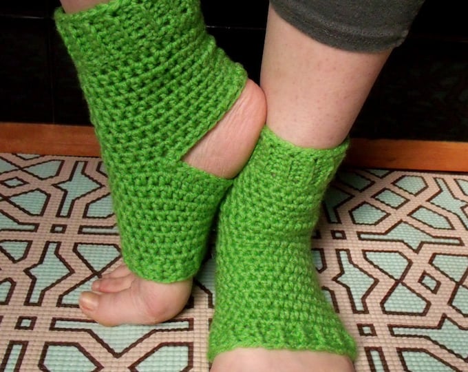 Arachnid Yoga Socks Crochet Pattern Toeless No Heel Barefoot Athletic ...