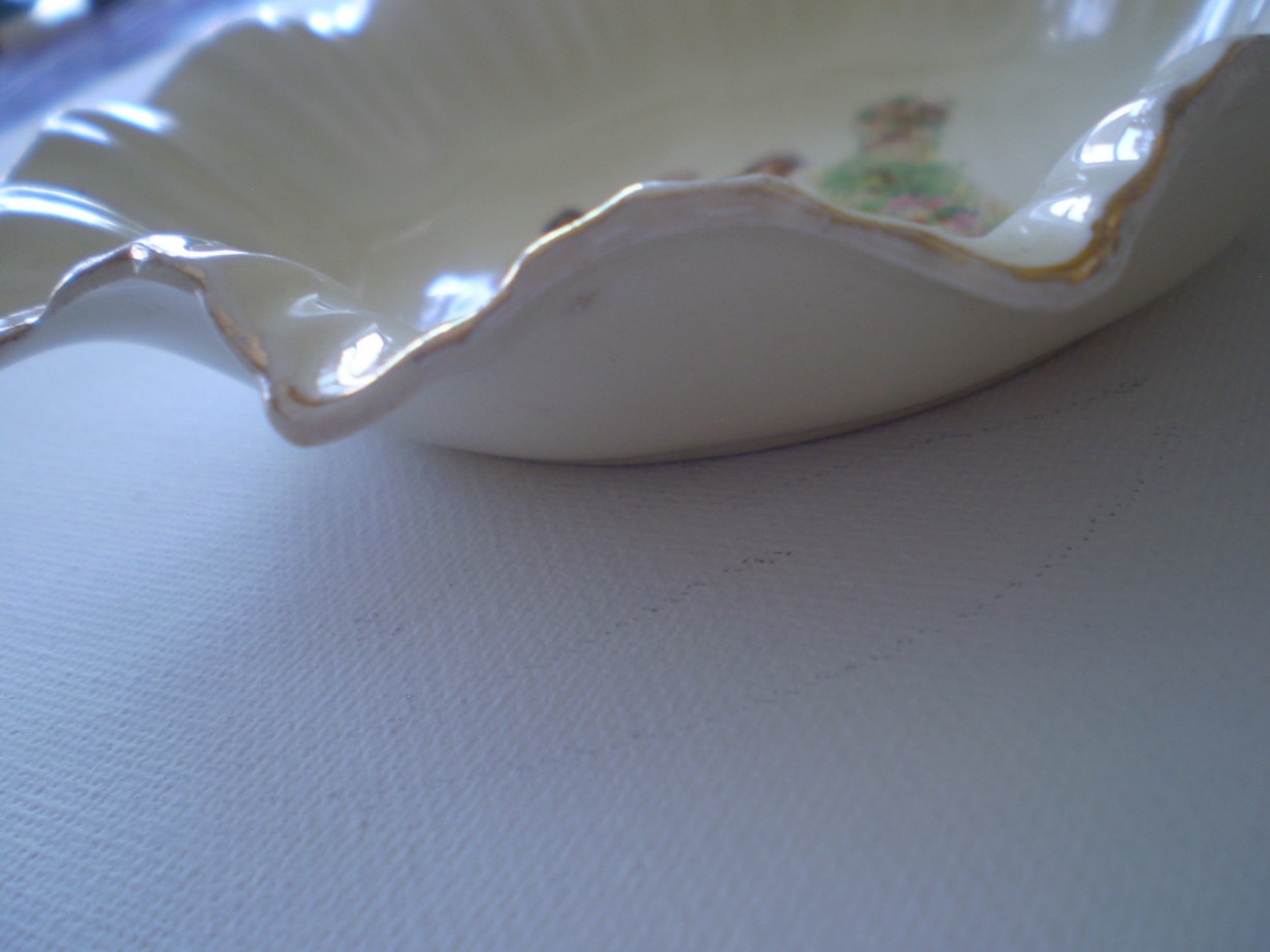 J & G Meakin Sunshine Candy Dish With Gold Tipped Scallop Edge and ...