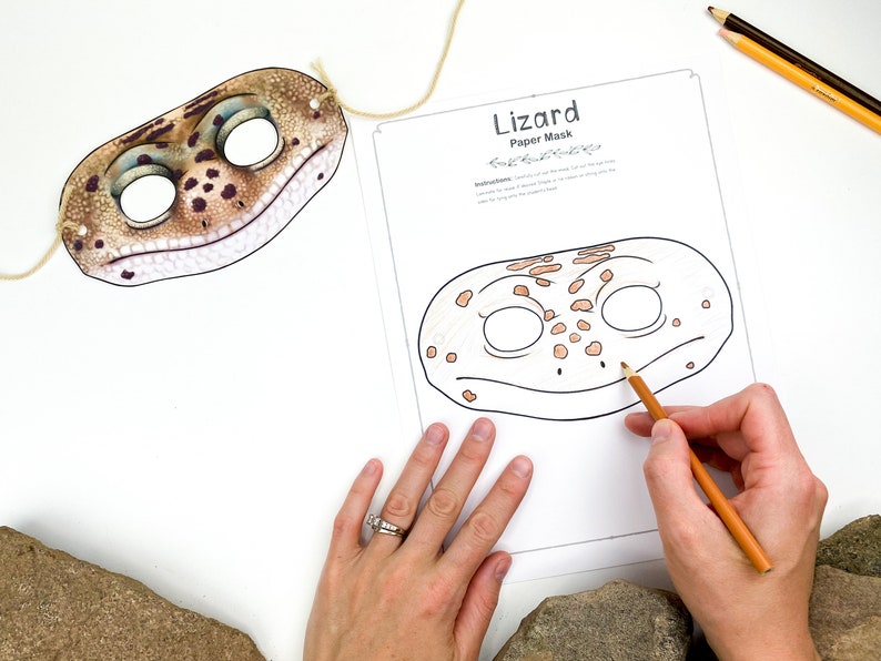 Lizard Paper Mask Craft Kit | Printable Reptile Mask Template ...