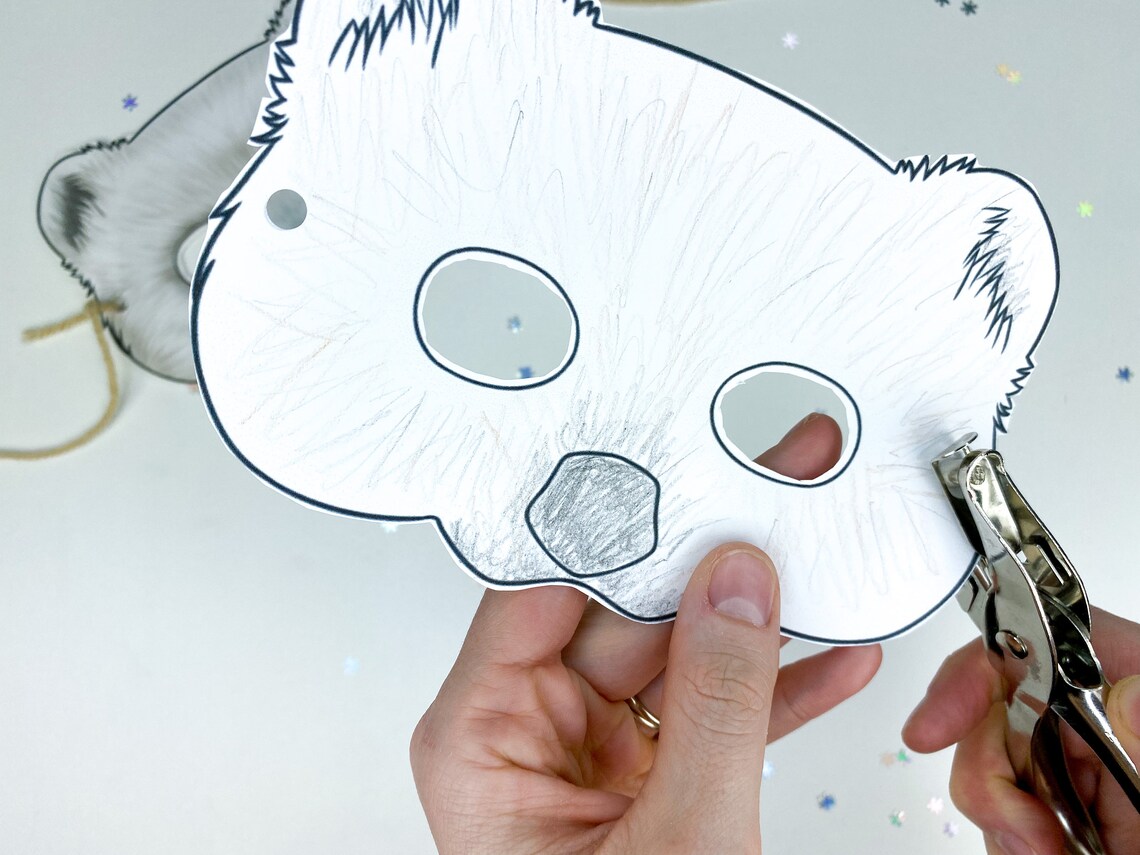 Polar Bear Paper Mask Template | DIY Printable Arctic Animal Craft ...