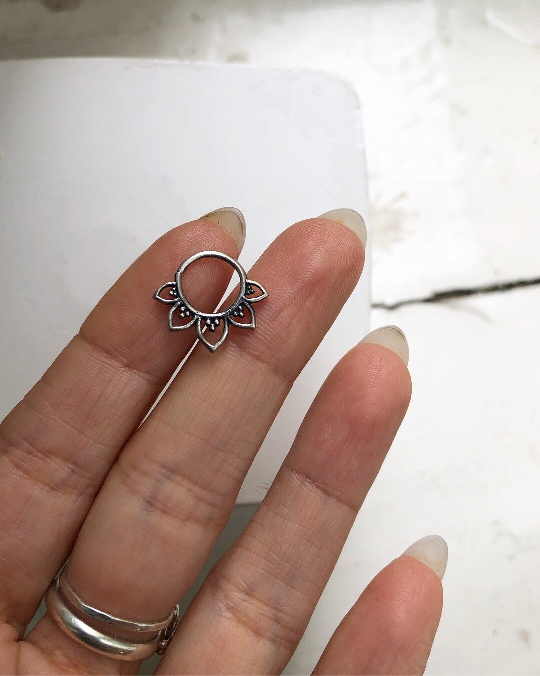 Flor Brass Septum Piercing Fine Lines Nose Piercing Bohemio Indian ...