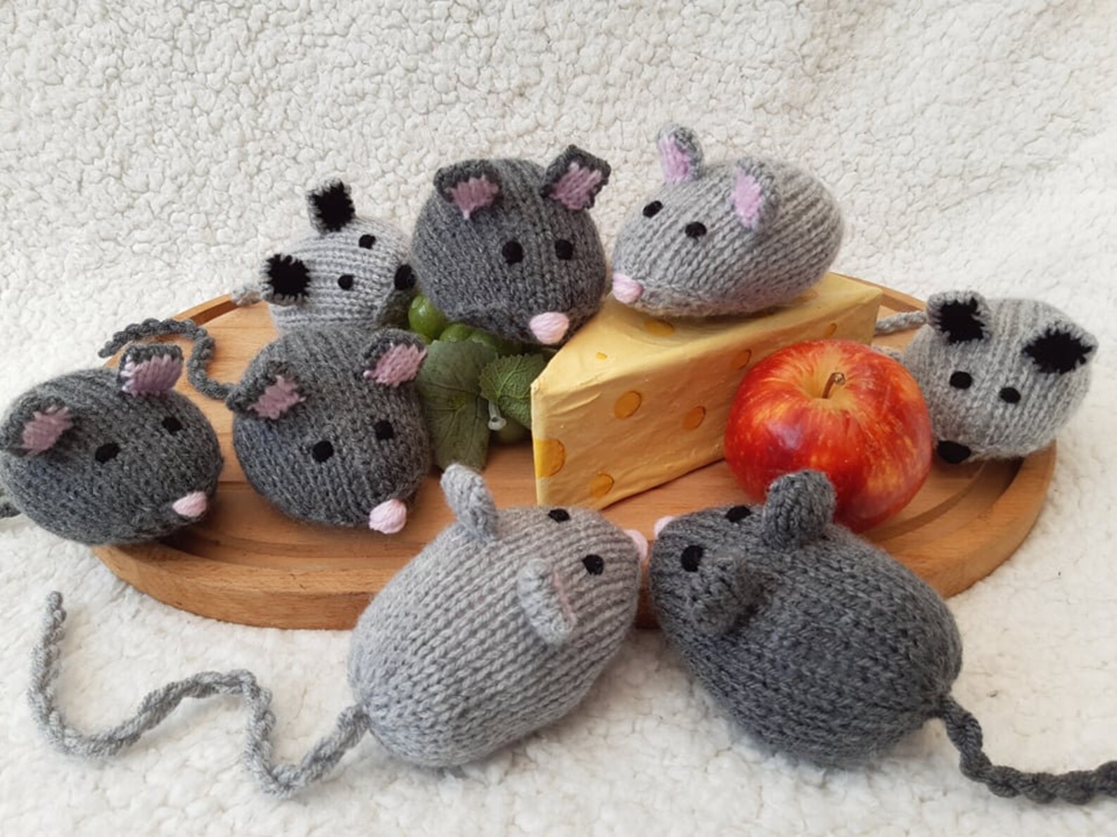 Hand-knitted Toy Mouse - Etsy
