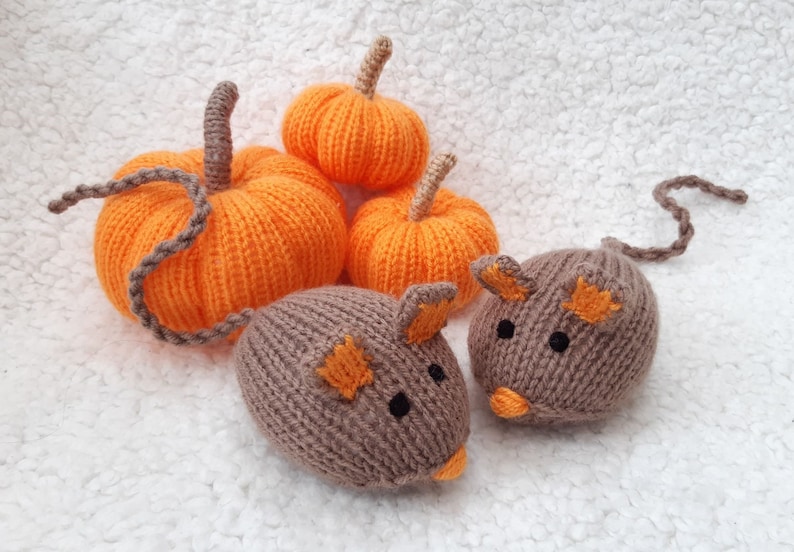 Hand-knitted Toy Mouse | Etsy