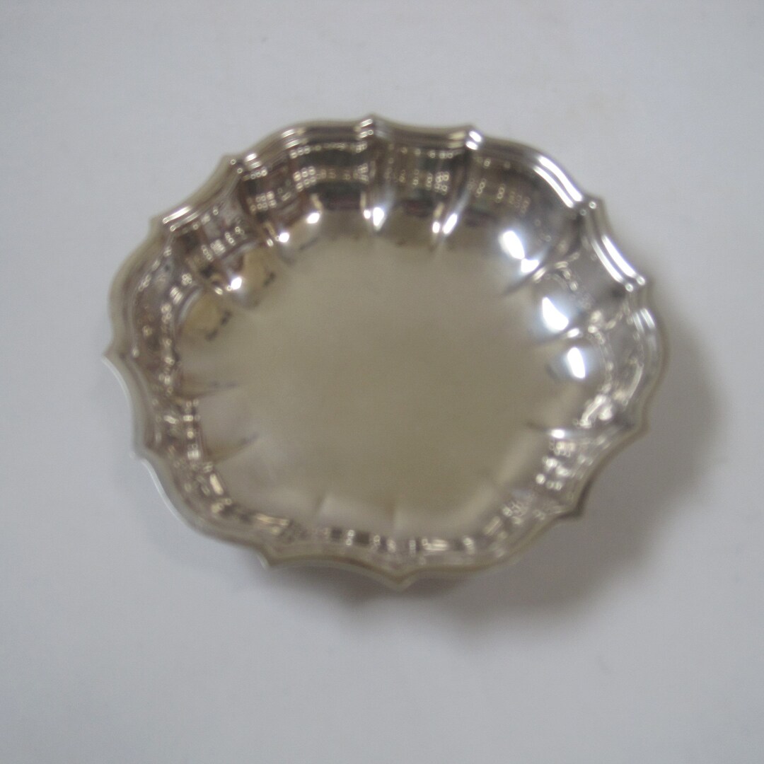 International Silver Bon Bon Bowl, 5.75" Round, Chippendale Style W ...