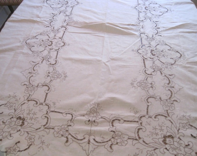 Vintage Linen Cutwork Tablecloth/table Cover, 96 X 68, Cream W/ Beige ...