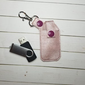 In the Hoop USB Holder Machine Embroidery Design, ITH Machine Applique ...