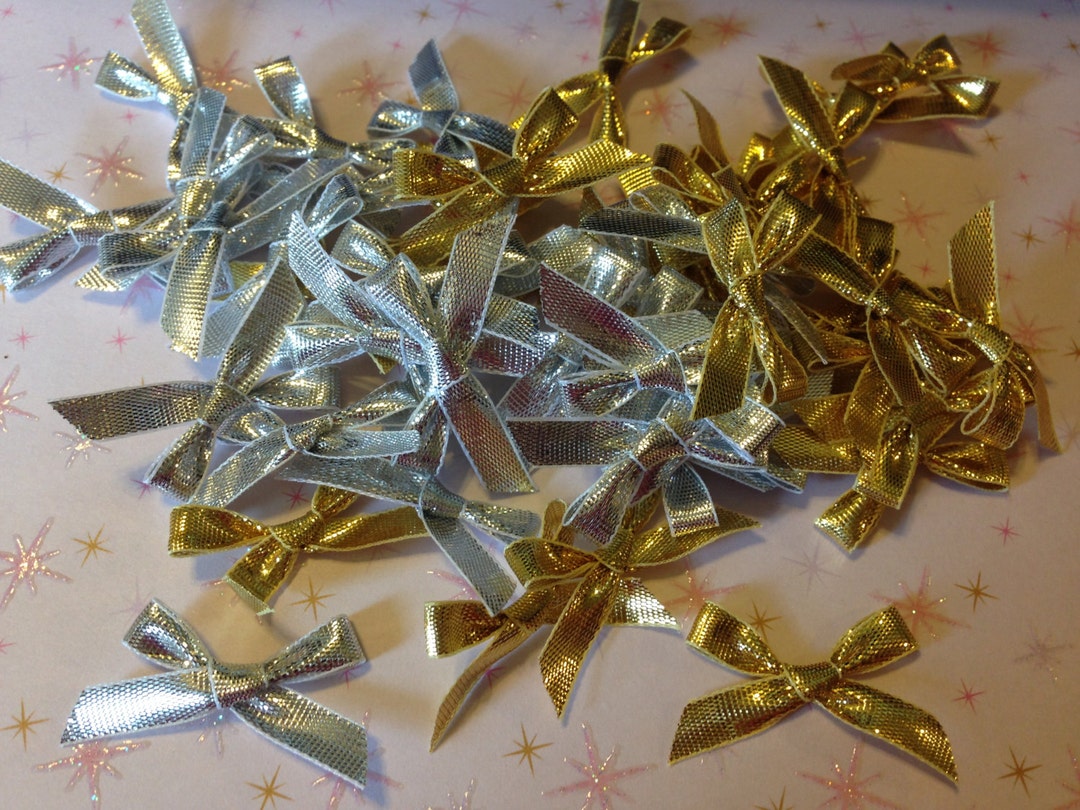 50 Mix of Silver, Gold and Red Lame Small Assorted Bows, Sewing ...