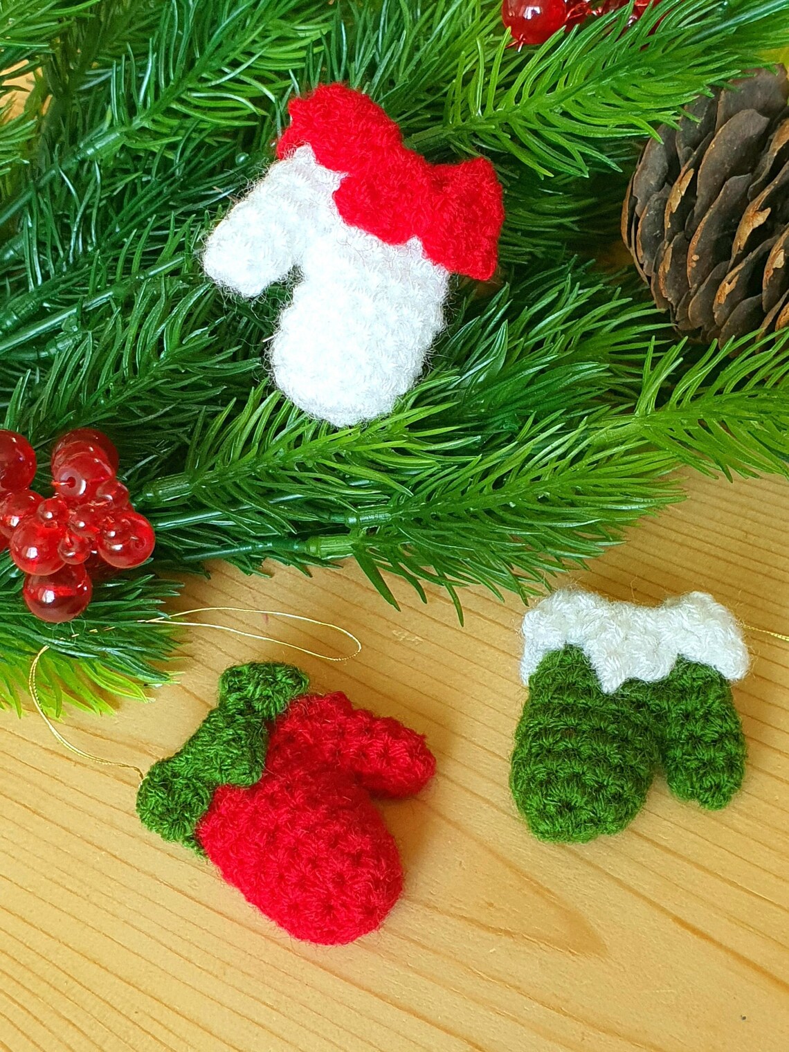 Crochet Mini Elf Mittens Pattern, Christmas Ornament (PDF Pattern) - Etsy