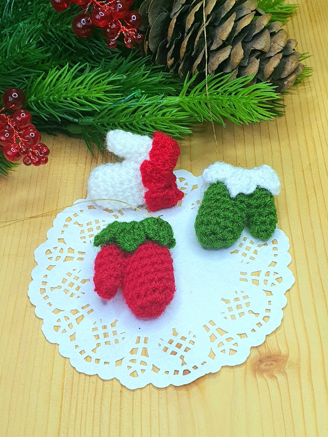 Crochet Mini Elf Mittens Pattern, Christmas Ornament (PDF Pattern) - Etsy