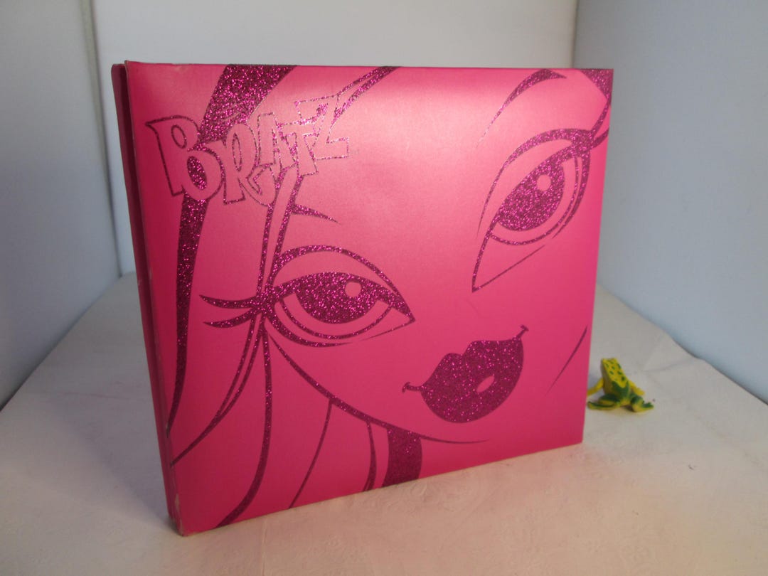 Vintage Bratz Dolls Pink Photo Album or Scrap Book Bratz Book Pink ...