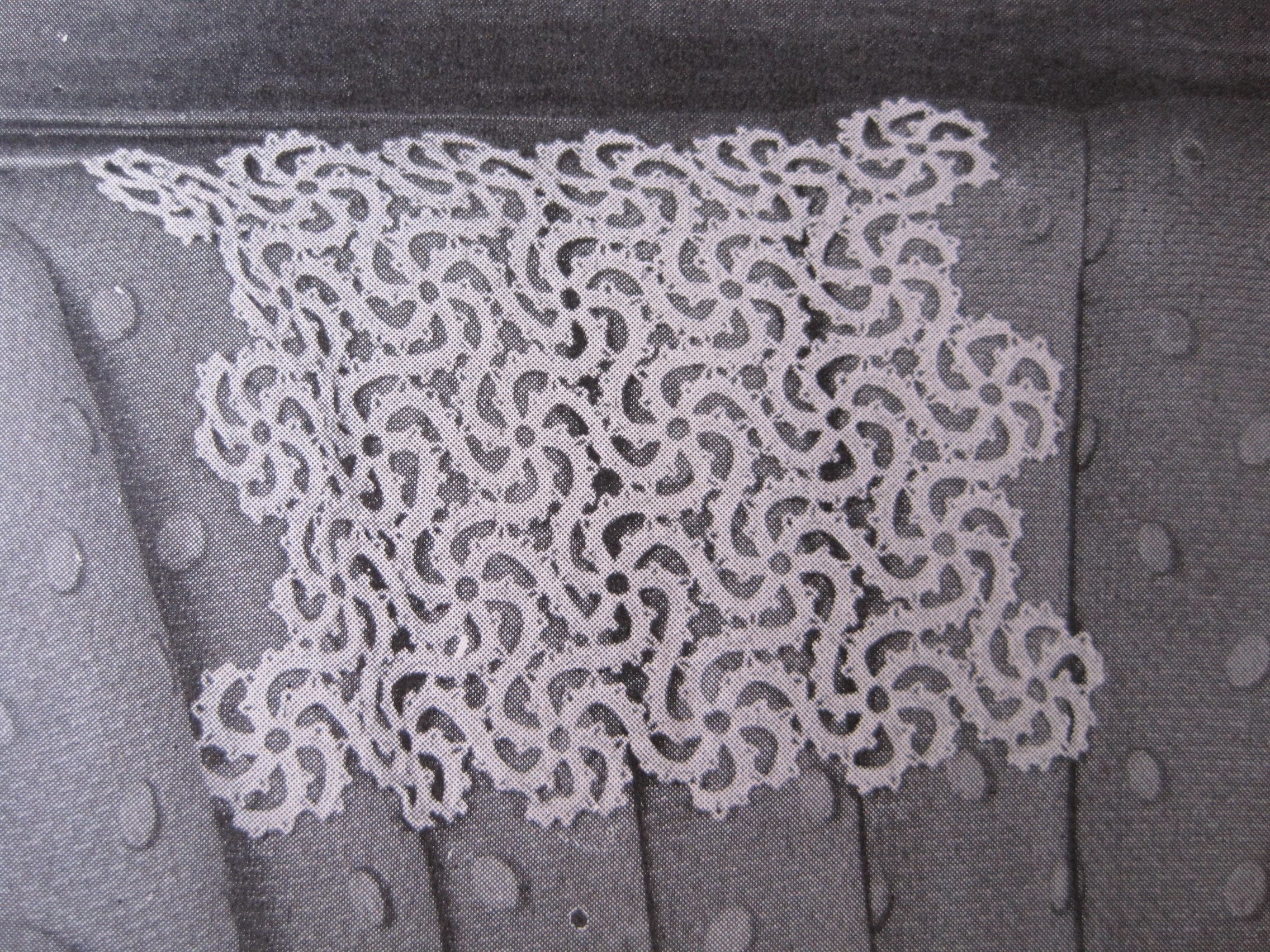 Crochet Pattern Antimacassar Chariot Wheel Chair Set Headrest and Arm ...