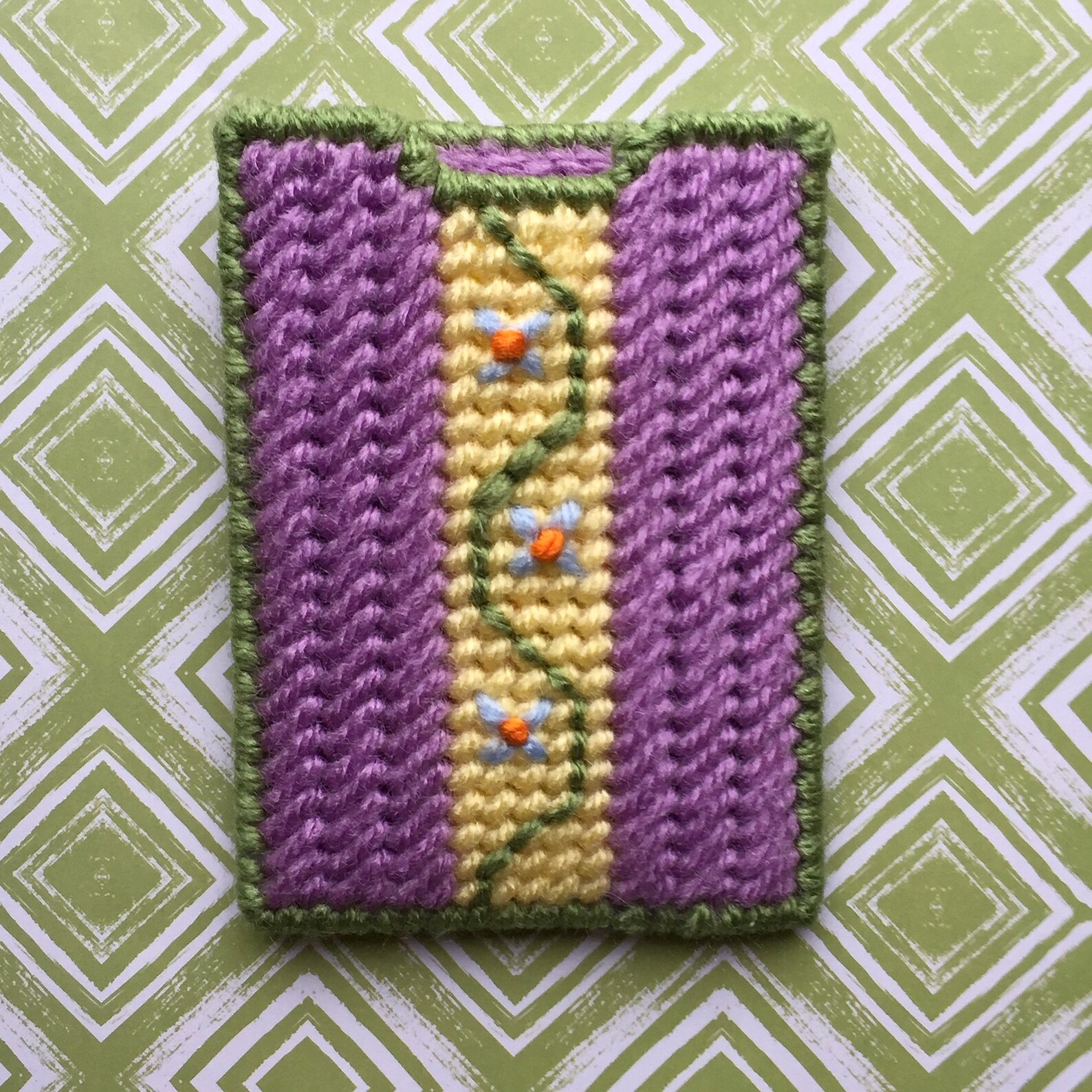 Plastic Canvas Pattern Pages: signs of Spring Gift | Etsy