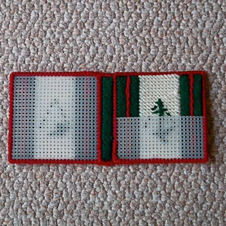 Plastic Canvas Pattern: Graph 'N Go -- "evergreen" Notepad Holder ...