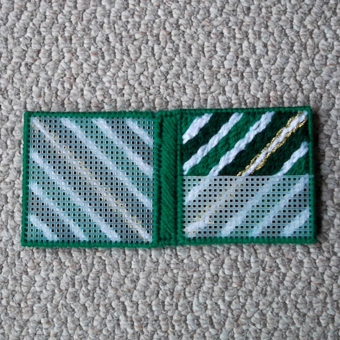 Plastic Canvas Pattern: Graph 'N Go verdant | Etsy