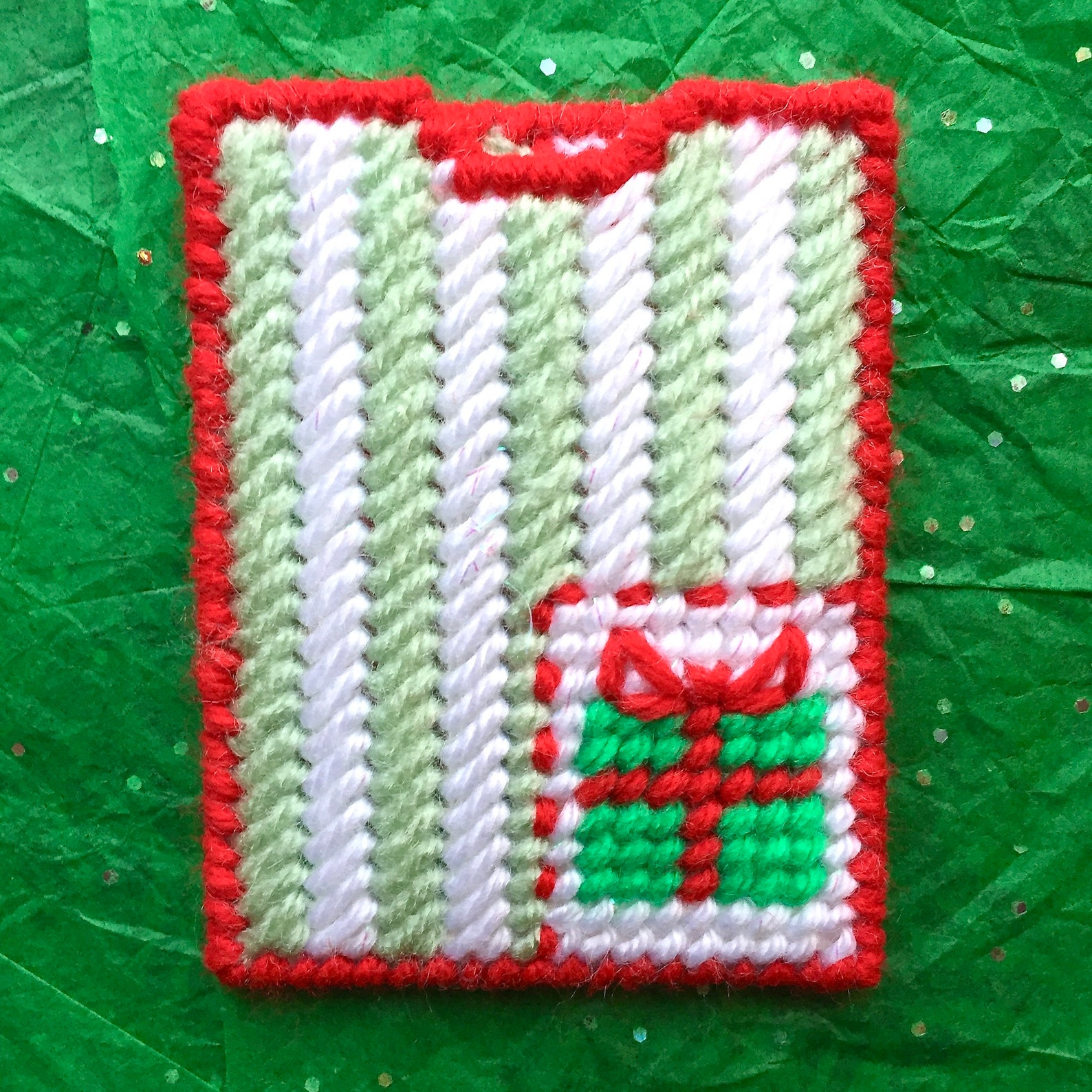 Plastic Canvas Pattern Page: signs of Christmas | Etsy