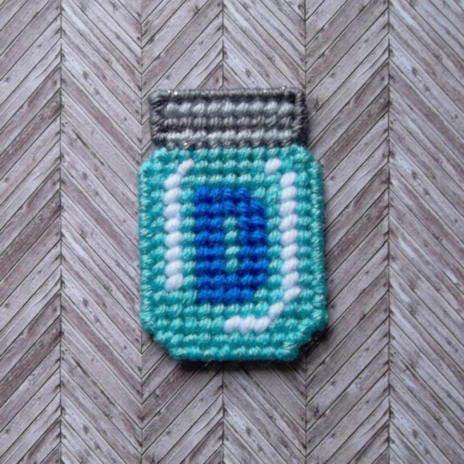 Plastic Canvas: DAD Mason Jar Magnets set of 4 | Etsy