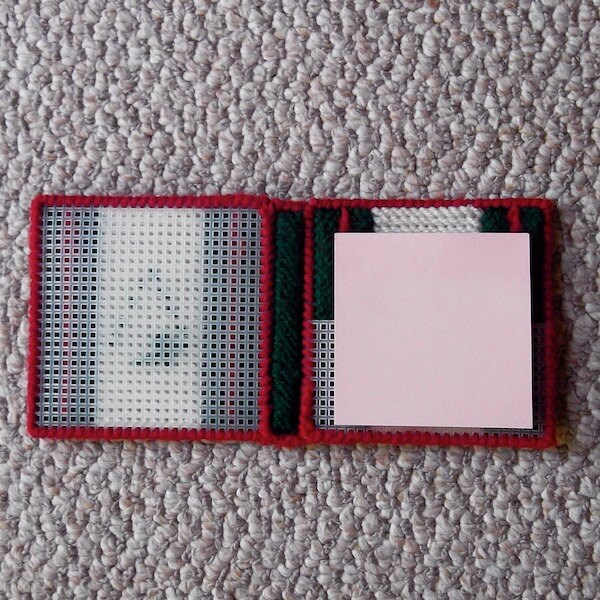 Plastic Canvas Pattern: Graph 'N Go -- "evergreen" Notepad Holder ...