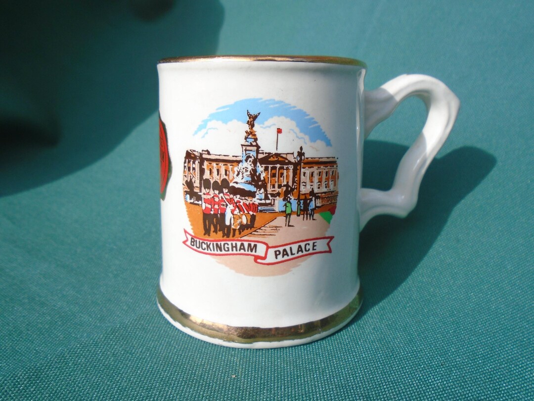 Buckingham Palace Souvenir Mug, Prince William Ware, Made in England ...