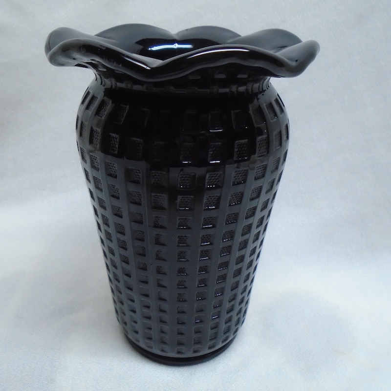 Ruffled Rim Vase - Etsy