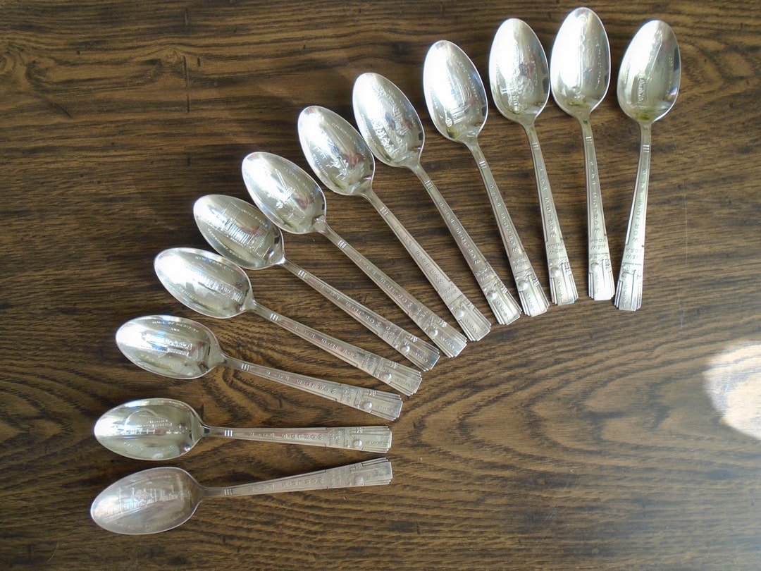 Twelve 1939 New York World's Fair Silverplated Spoons by Wm. Rogers ...