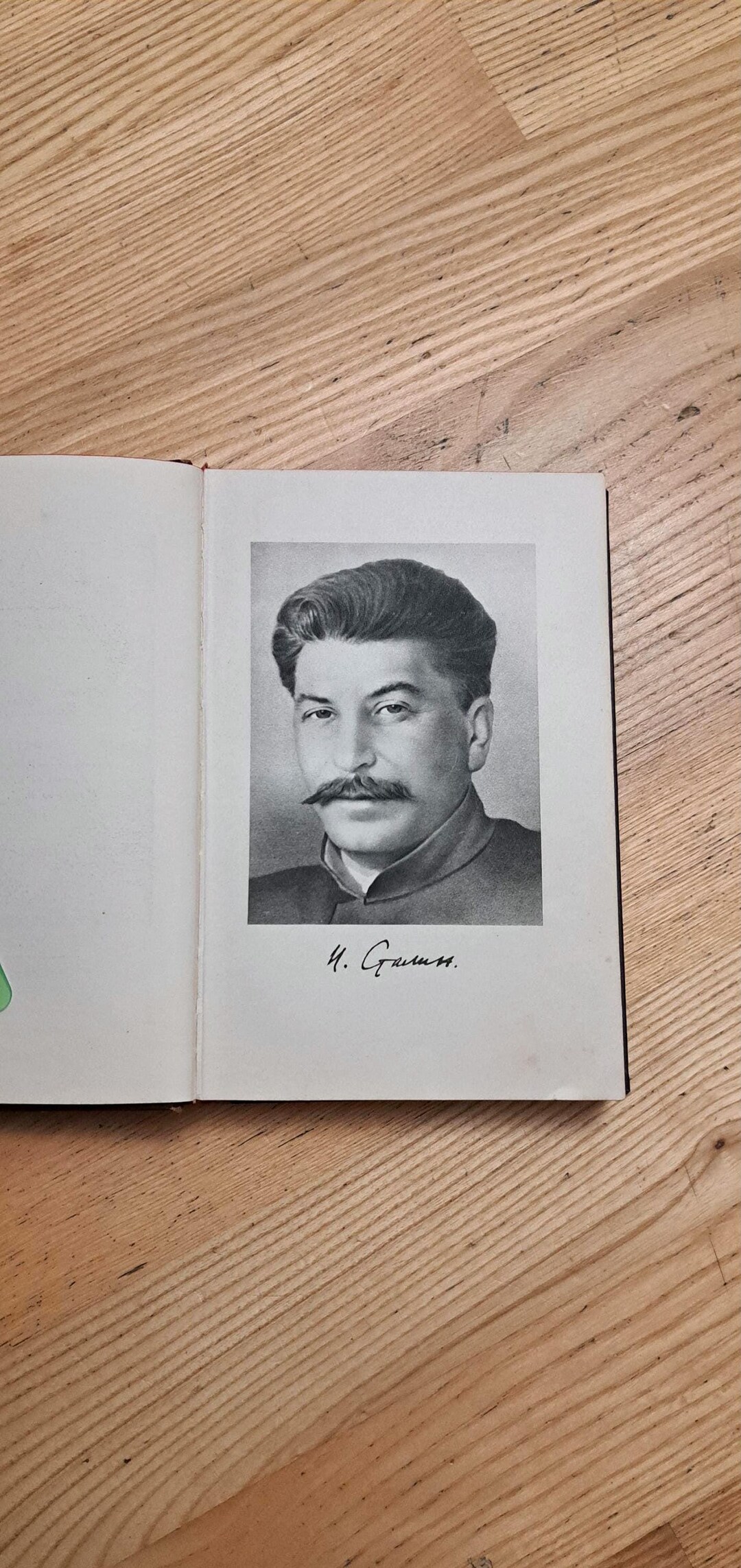 Joseph Stalin Biography Book, USSR Politics Books Short Biography Iosif ...