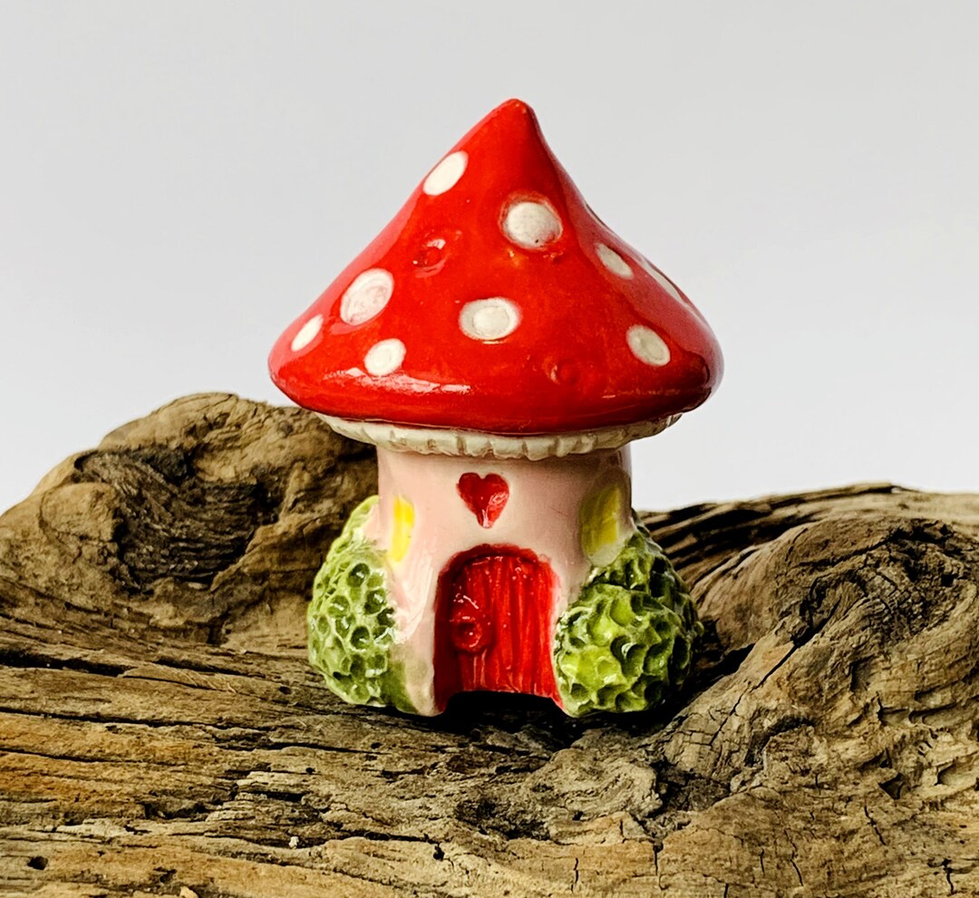 Mushroom Love Shack... Detailed Mini Gnome Home Ceramic Fairy Garden ...