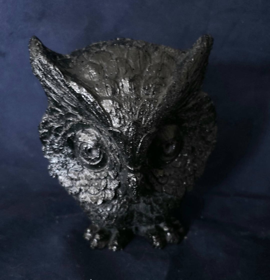Owl Choice Black or White Vintage Carved Coal or Salt Rock Owl - Etsy