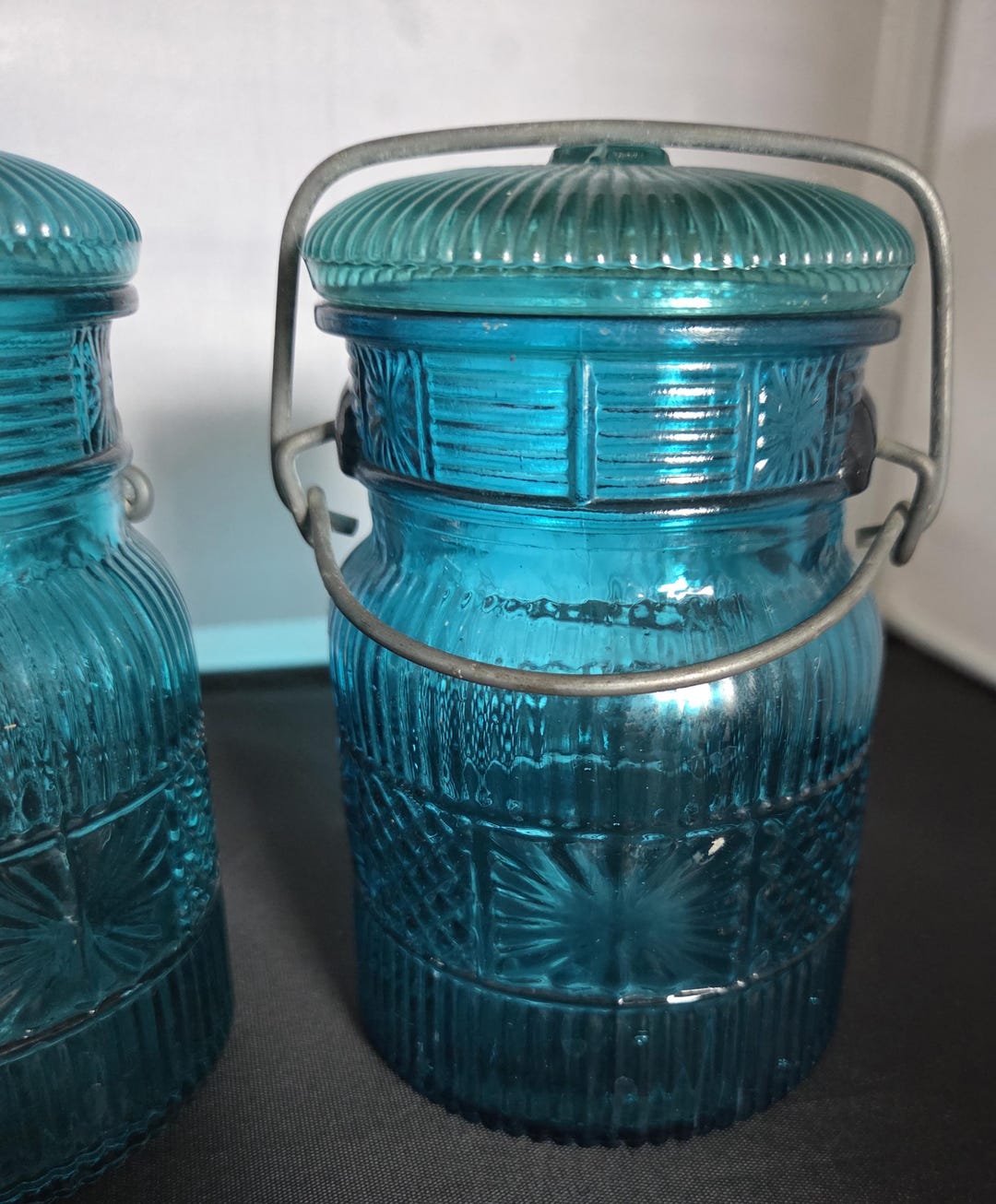 Jar Vintage Avon Aqua Blue Locking Lid Pint Jar Kitchen Bathroom or ...
